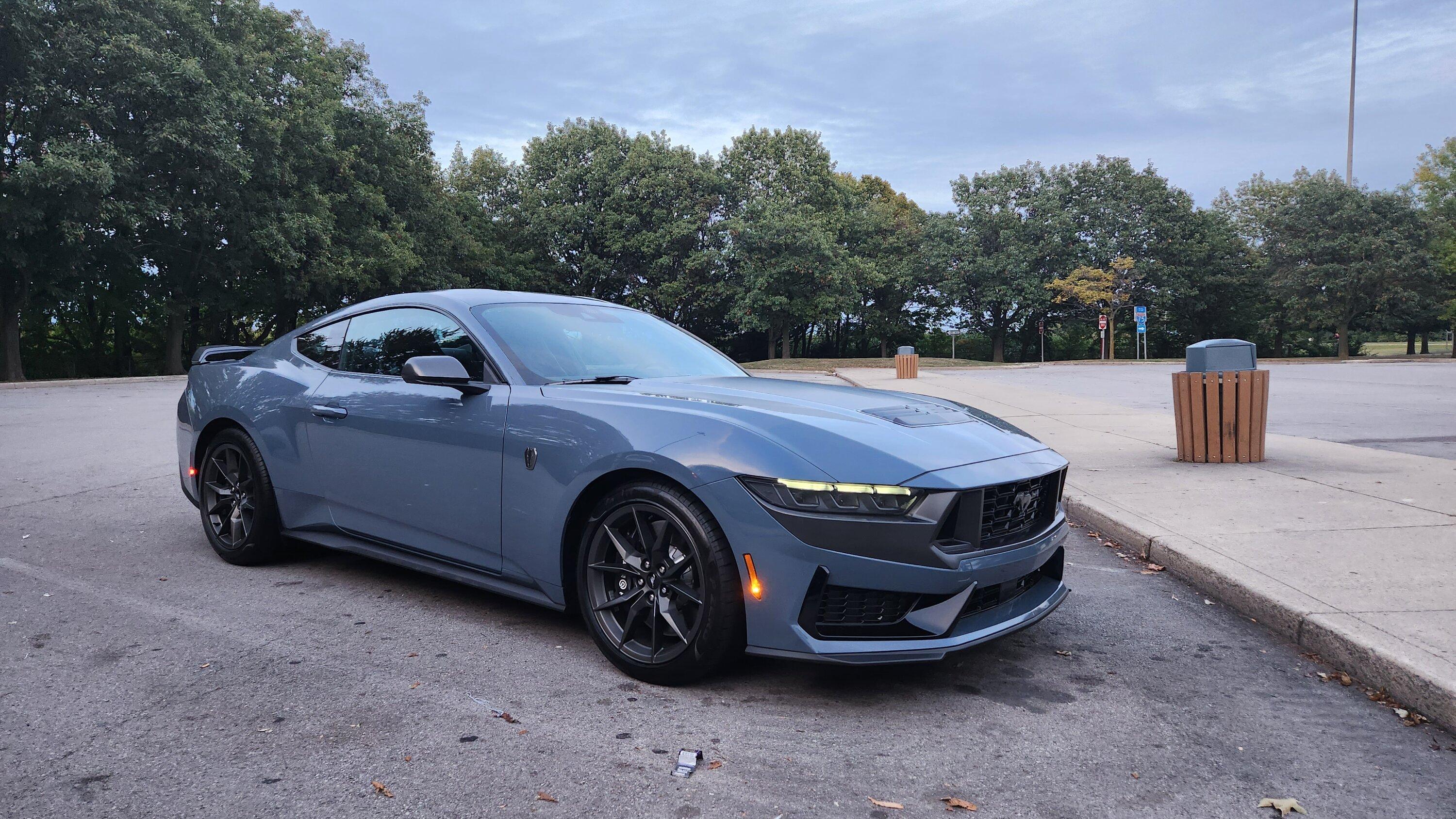 2024 Dark Horse Vapor Blue Metallic (600A, manual, Recaro seats ...