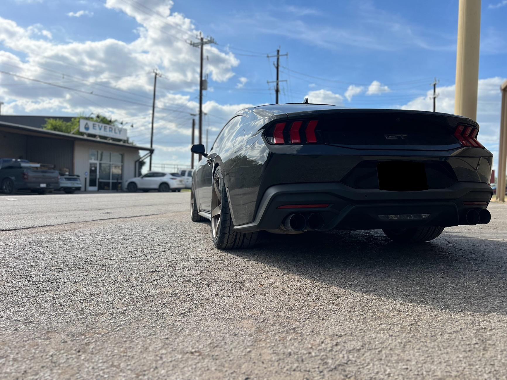 Bronze SVE R355 wheels + 305/35 rear 285/35 front tires installed ...