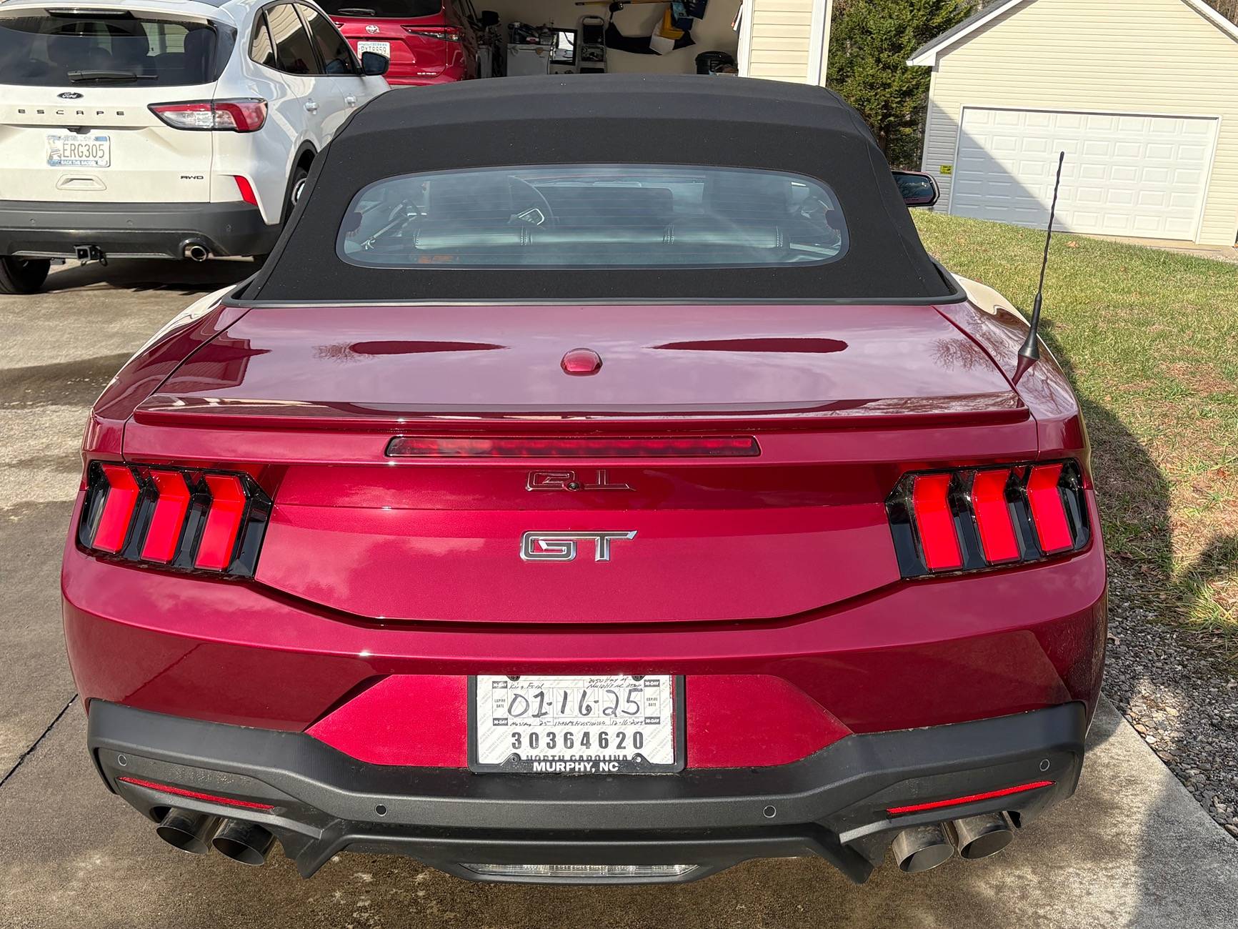 Official MOLTEN MAGENTA Mustang S650 Thread | Mustang7G - 2024+ S650 ...