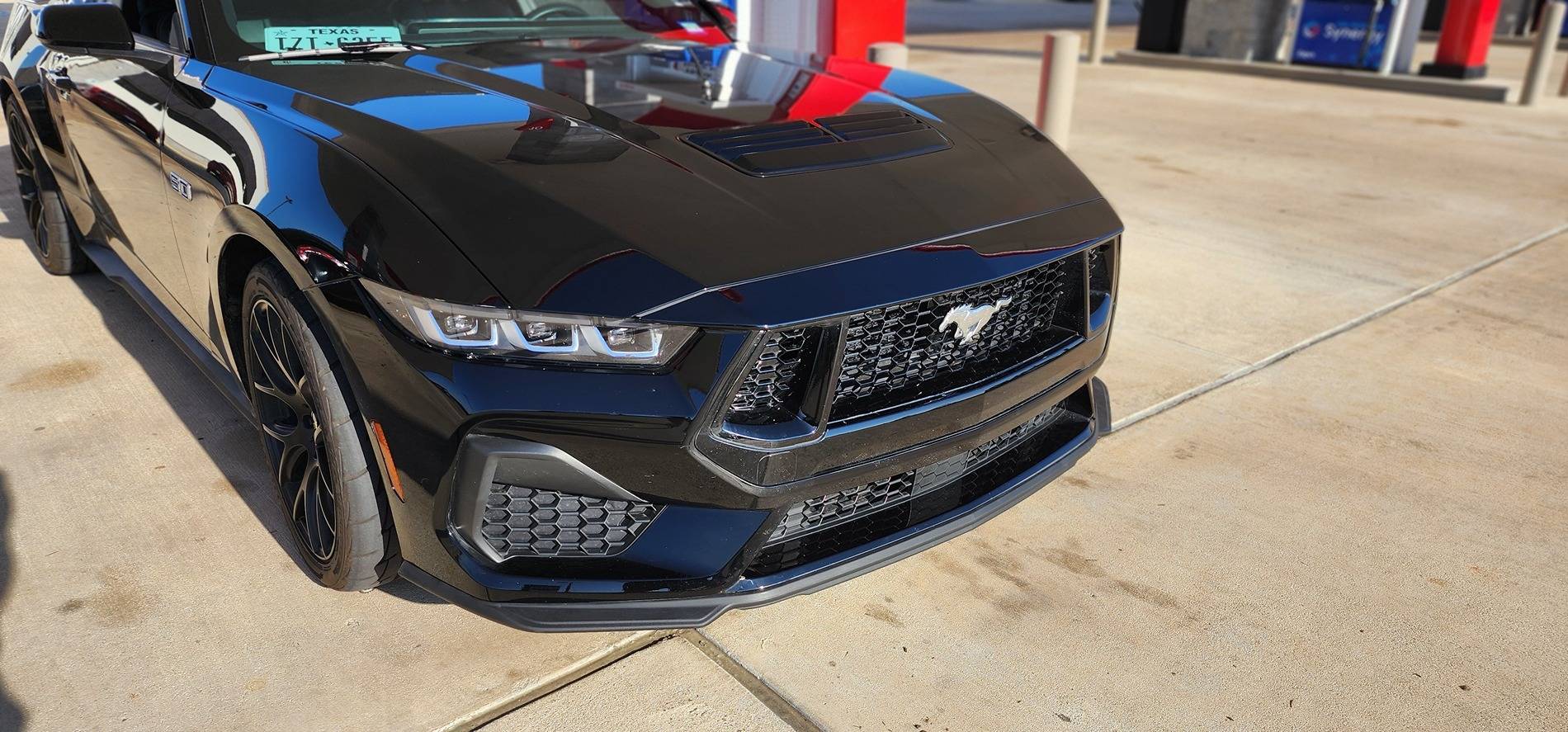 S650 Front lip differences | Mustang7G - 2024+ S650 Mustang Forum (Dark ...