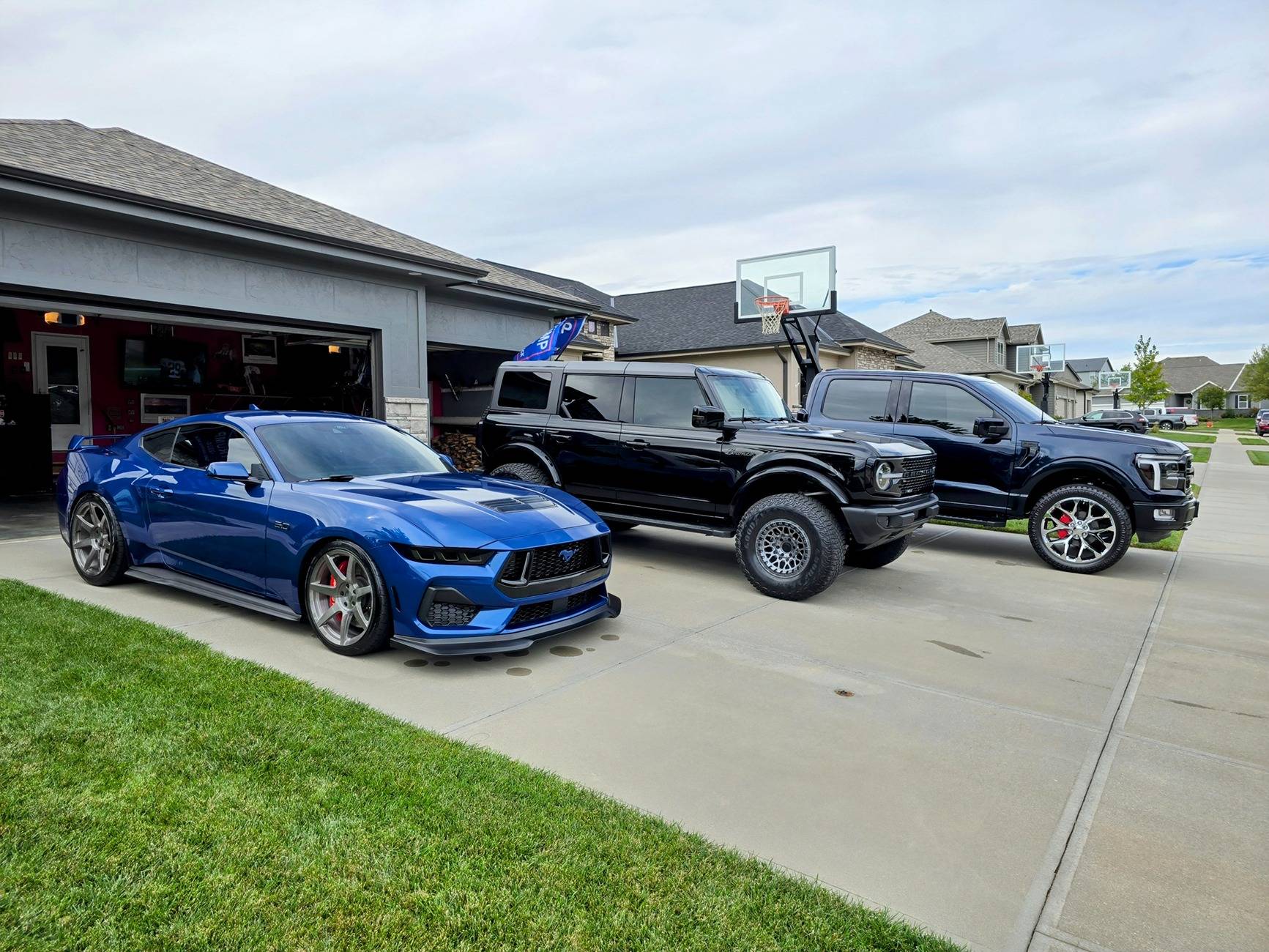 Considering Matte PPF for Atlas Blue DH | Mustang7G - 2024+ S650 Mustang Forum (Dark Horse, GT ...