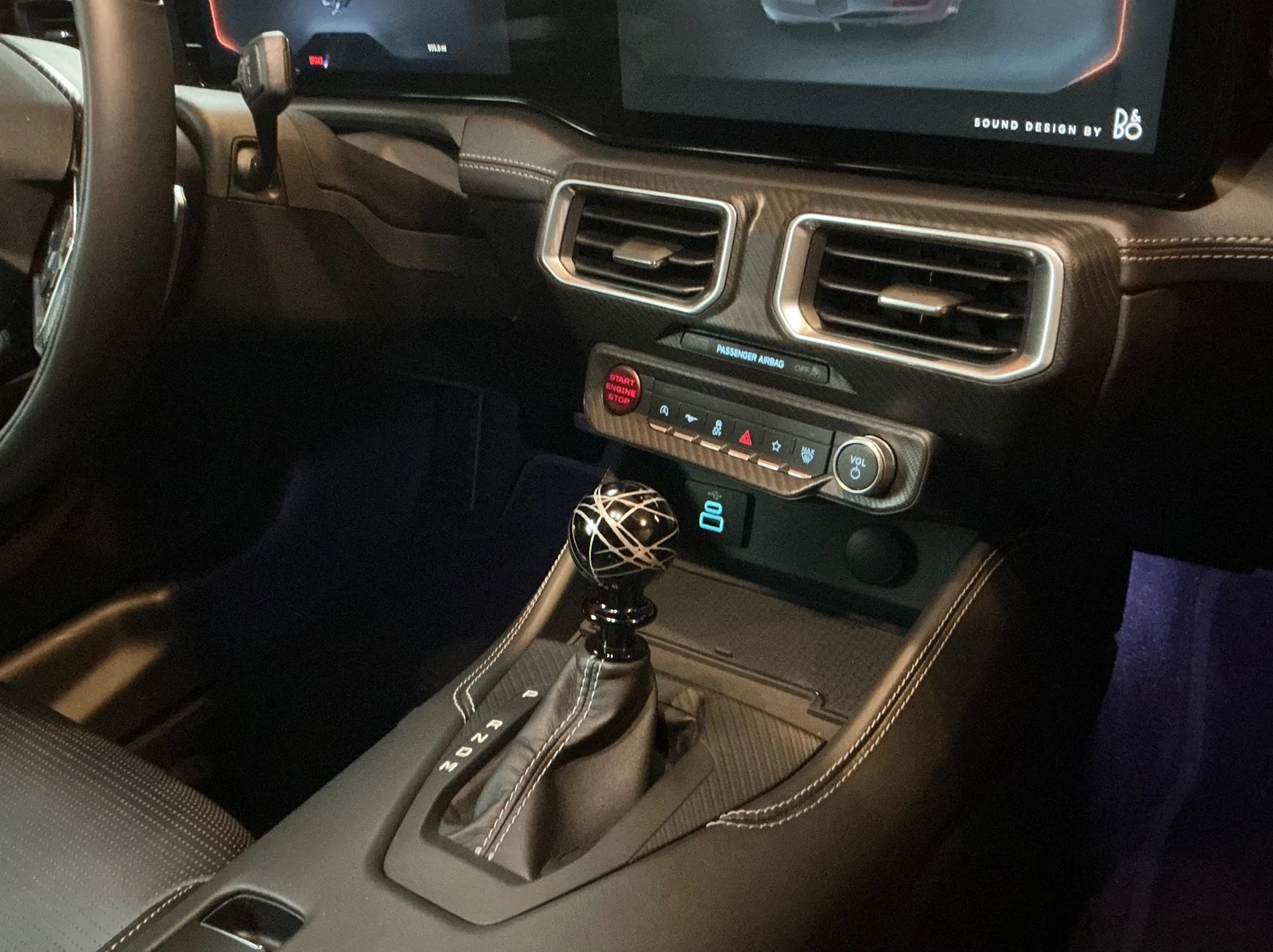 Shifting to Manual Mode while driving | Mustang7G - 2024+ S650 Mustang ...
